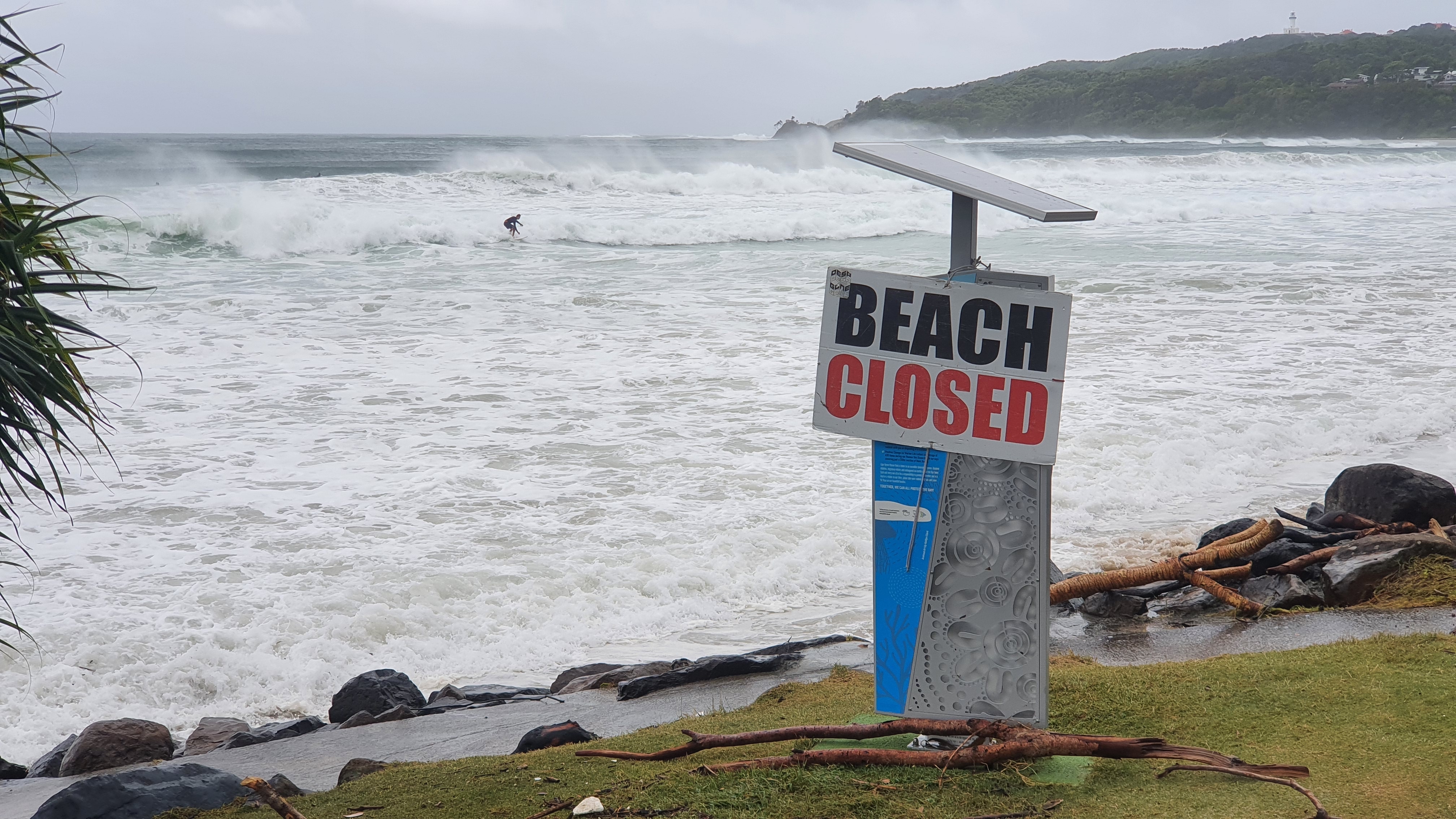 Woman drowns as ex-Tropical Cyclone Seth powers hazardous surf ...