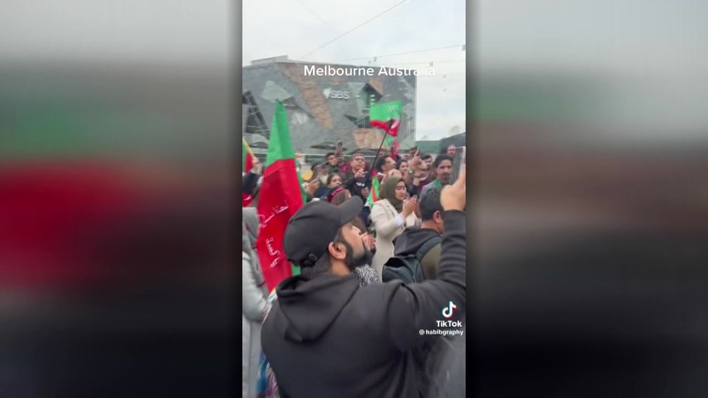Members of the Pakistani community in Melbourne gathered in Federation ...