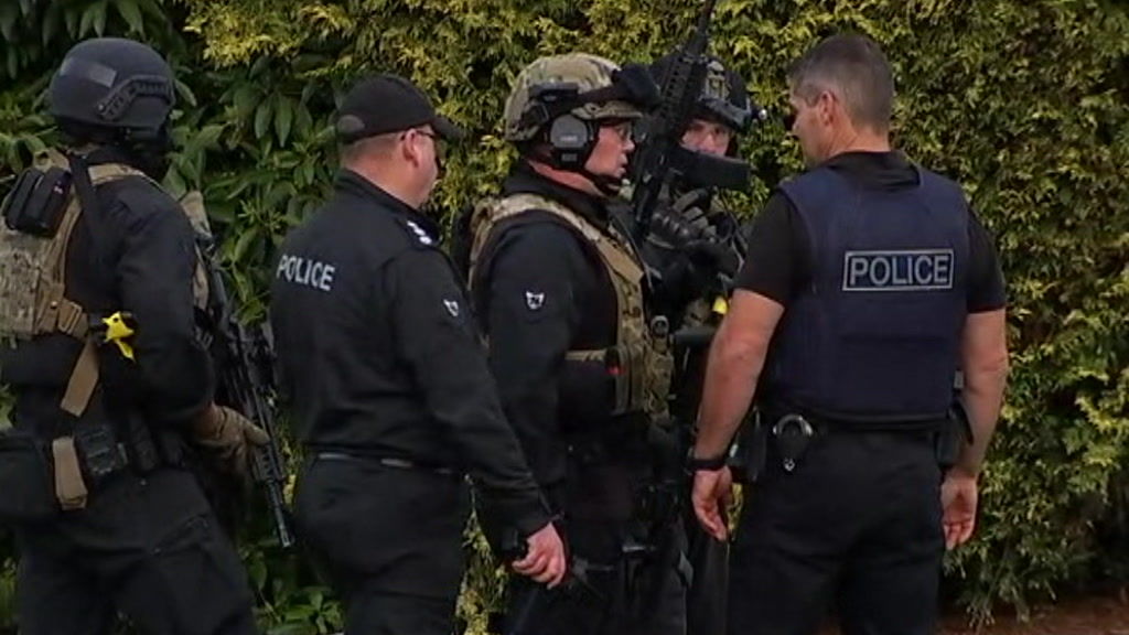 Siege in Launceston - ABC News