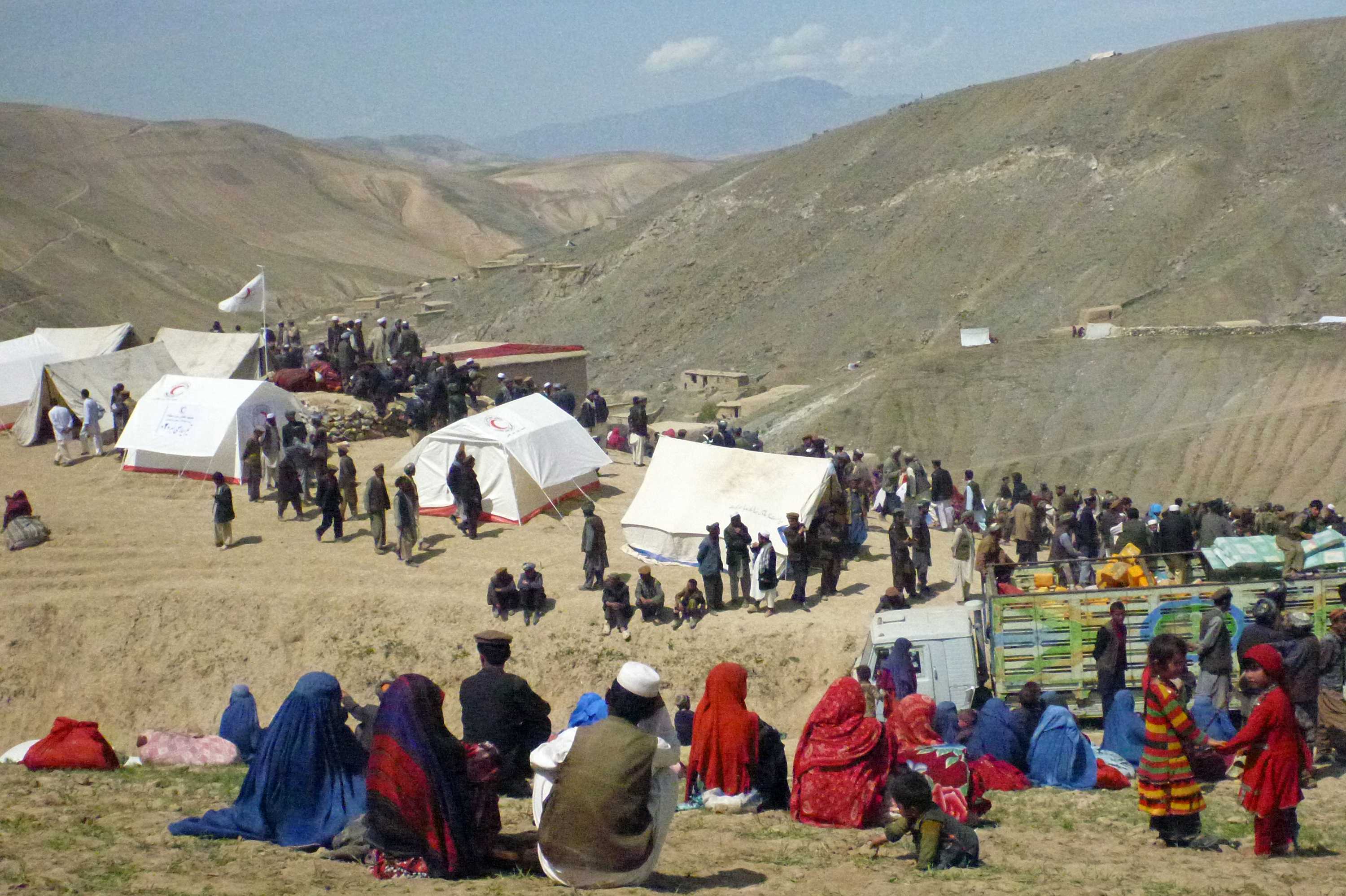 Afghan landslide death toll lowered as attention turns to thousands ...