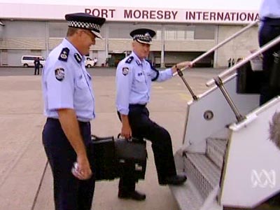 Australian police depart PNG - ABC News