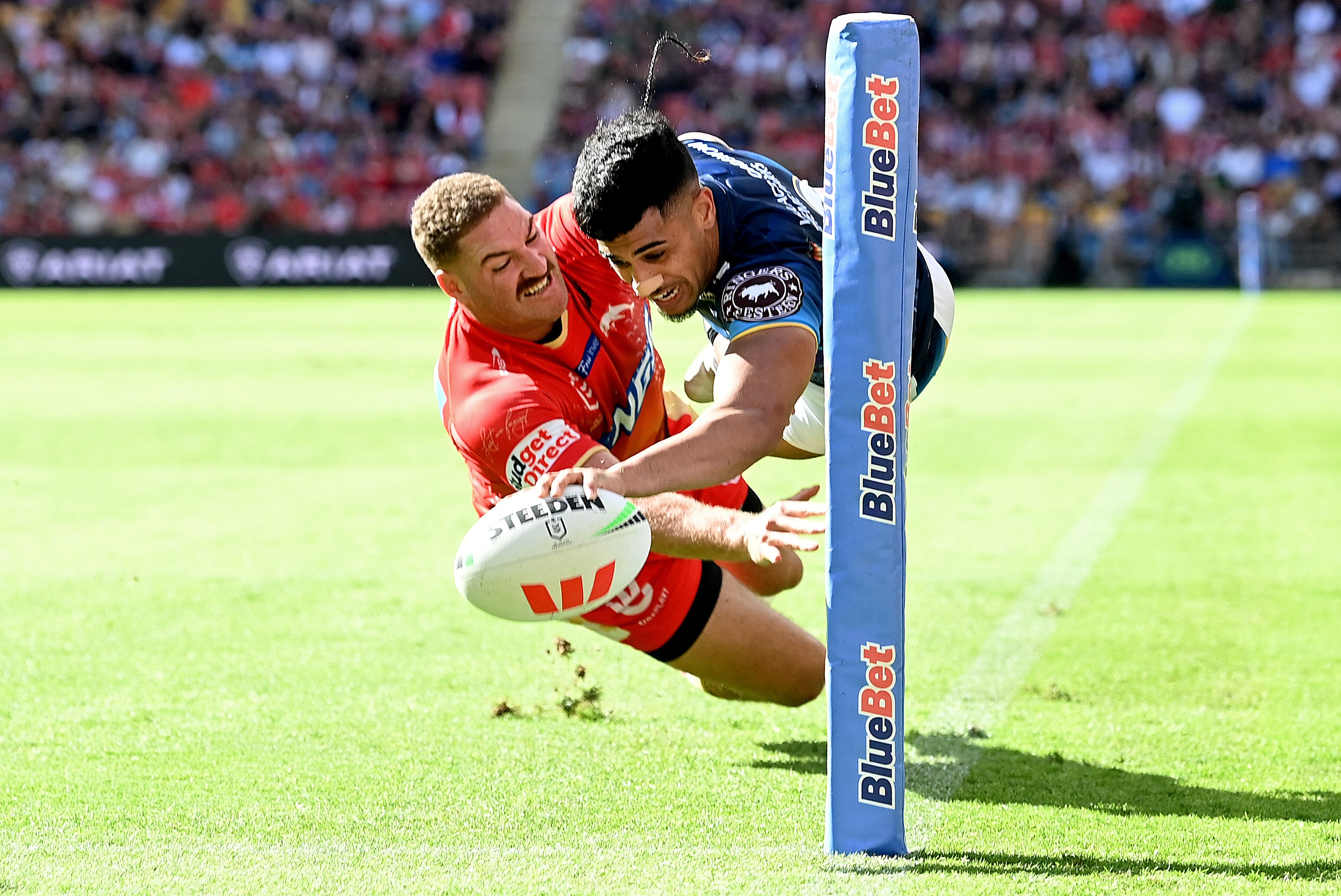 NRL ScoreCentre: Gold Coast Titans vs Dolphins— live scores, stats and ...