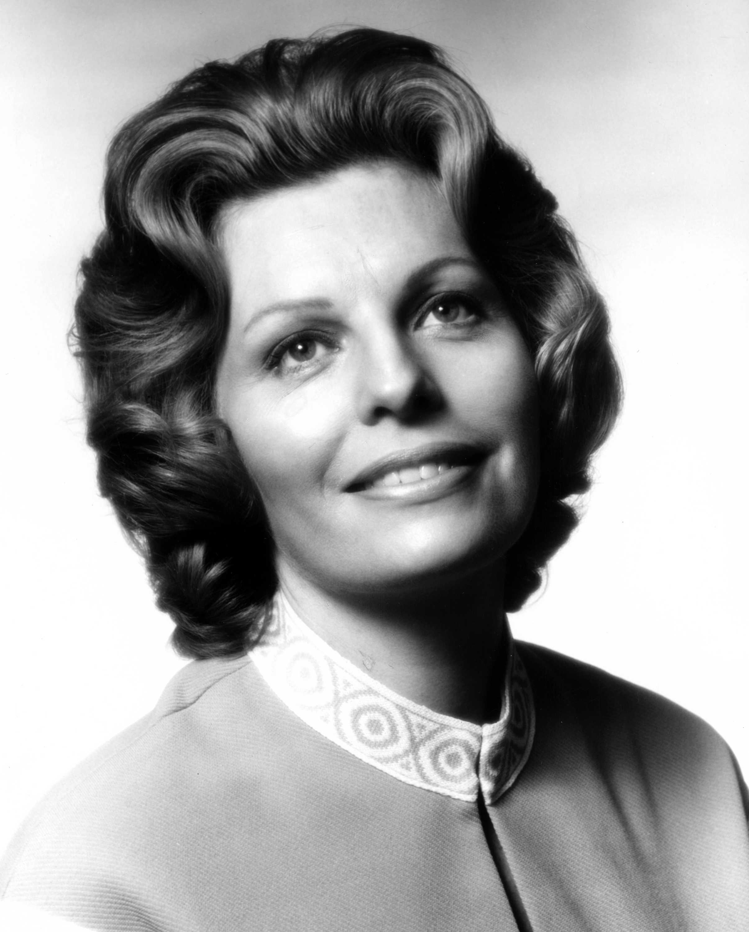 Yvonne Minton - ABC listen