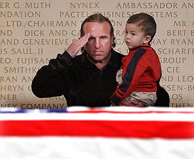 Washington begins farewell to Reagan - ABC News