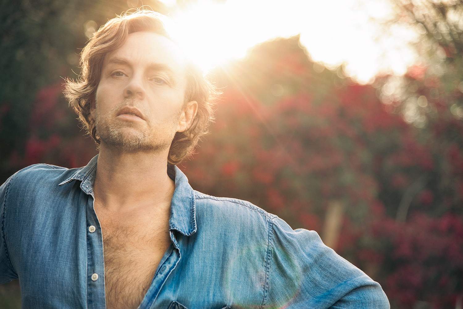 Darren Hayes jumps head first into the Rave Cave - ABC listen