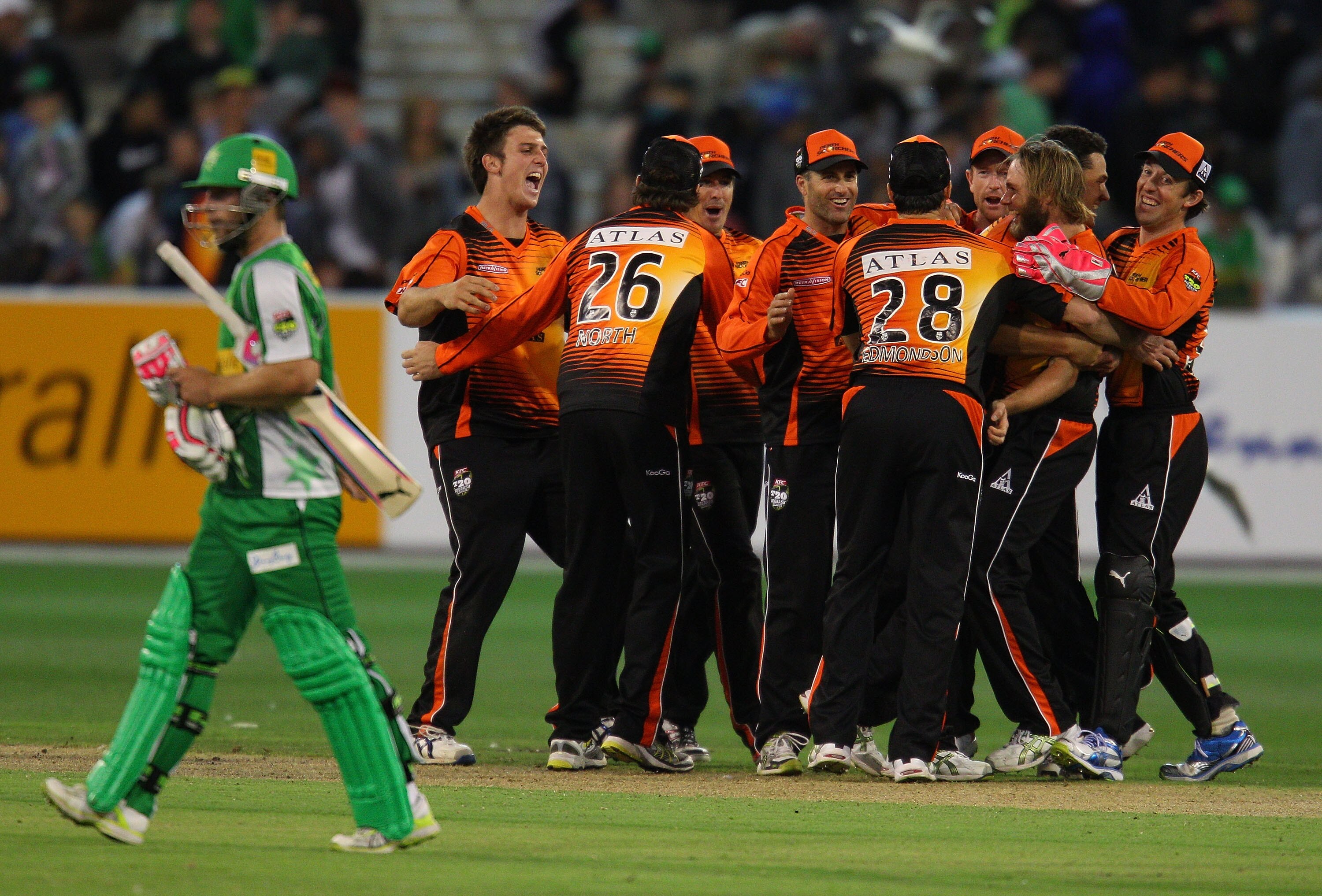 Big Bash a ball of fun but no-one cares - ABC News