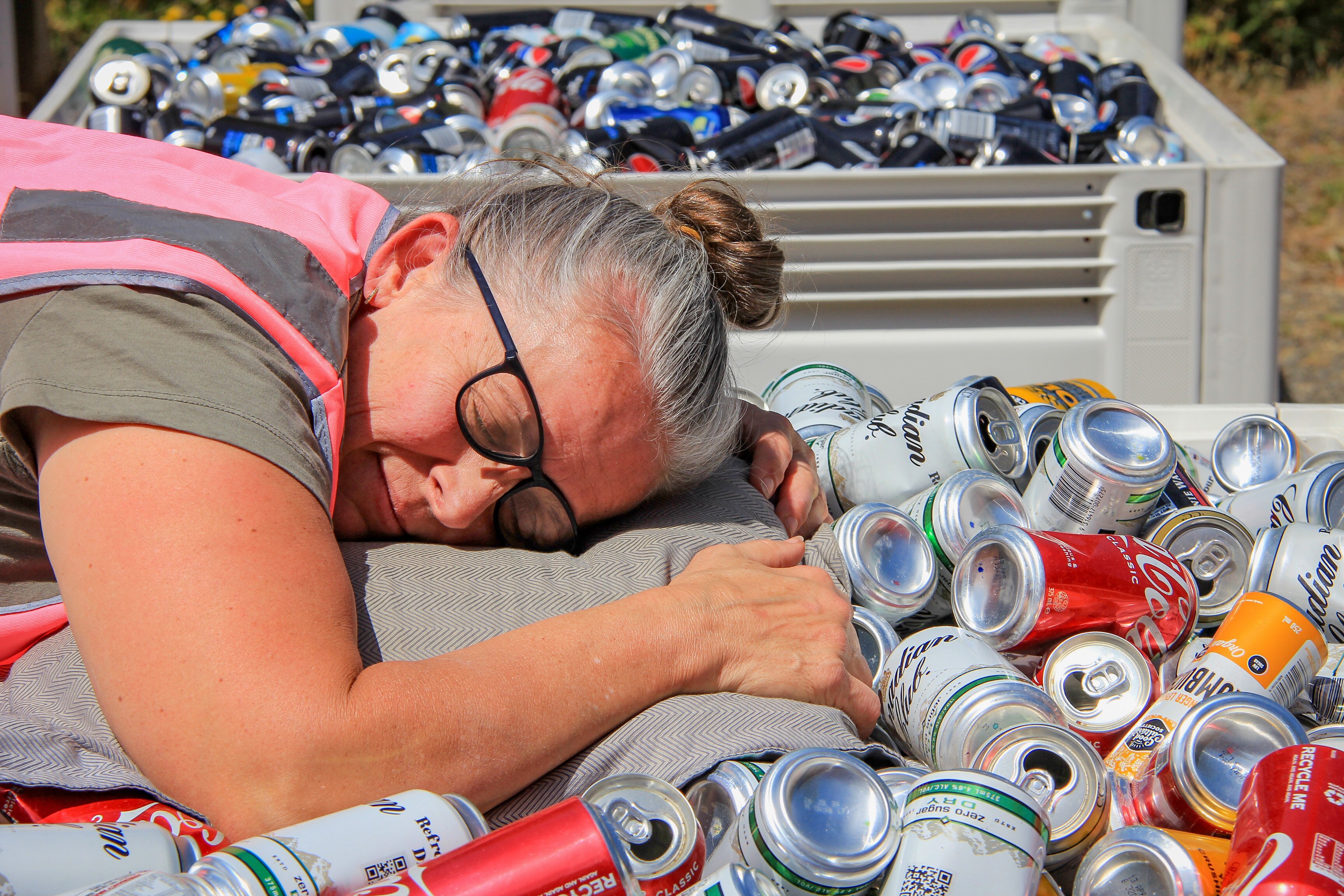Chewton raises thousands through service station's container deposit ...