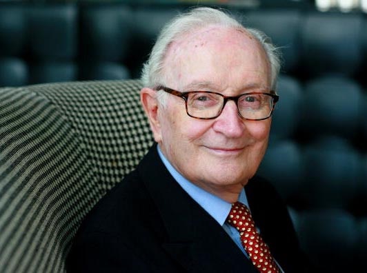 Hundreds farewell Australian entertainer Stuart Wagstaff at public ...