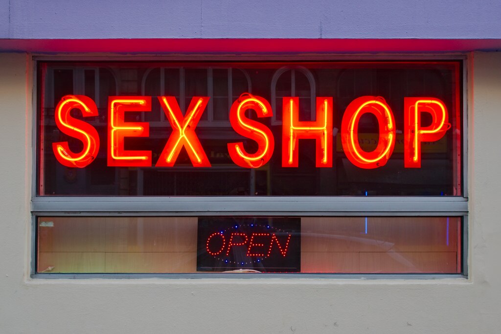 Should sex be allowed in Adelaide's East End? - ABC listen