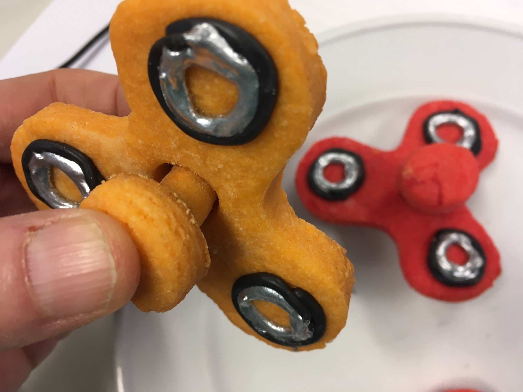 Fidget Spinner Biscuits: baking the edible fad - ABC Canberra