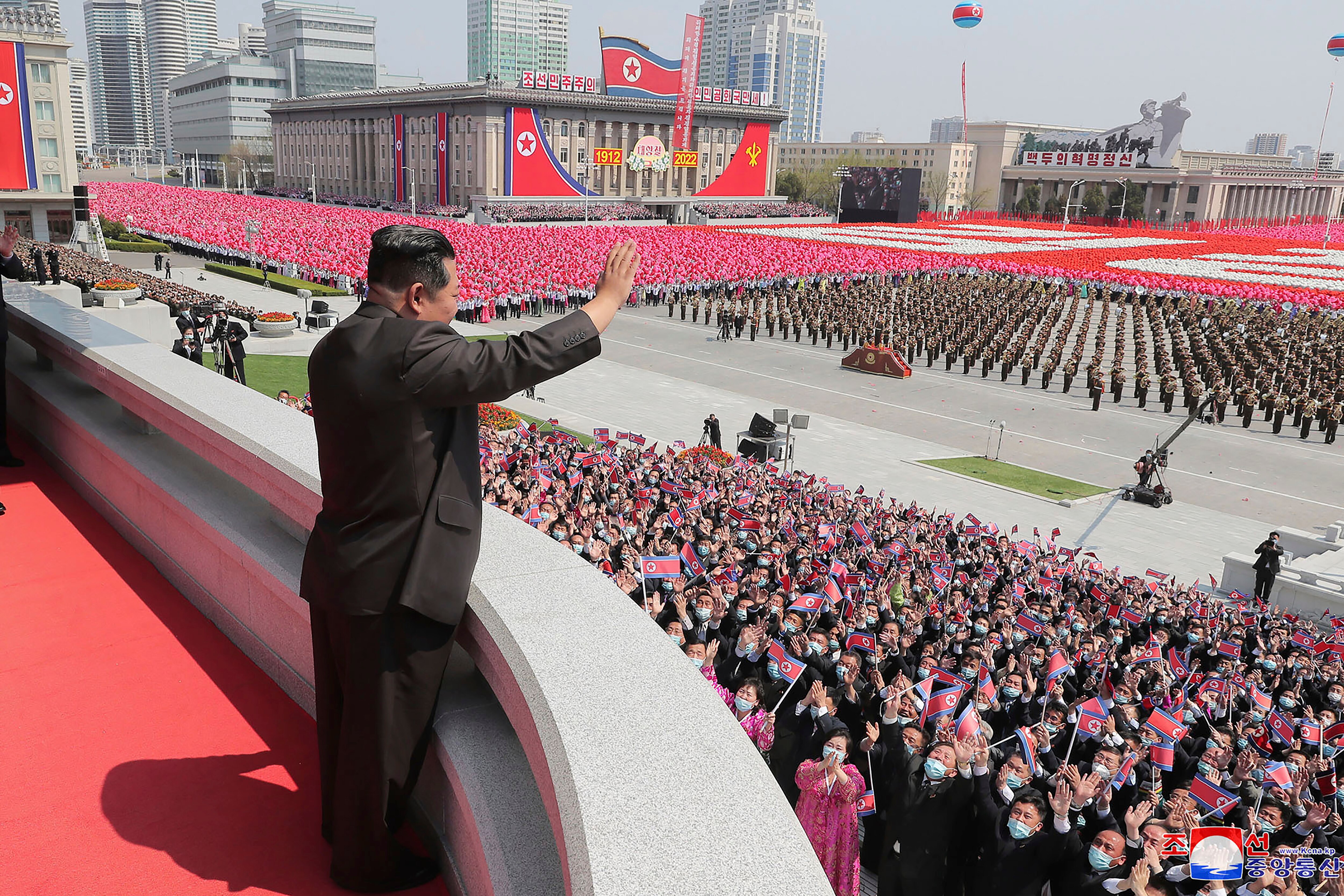 North Korea holds parade to honour Kim Jong Un's grandfather without ...