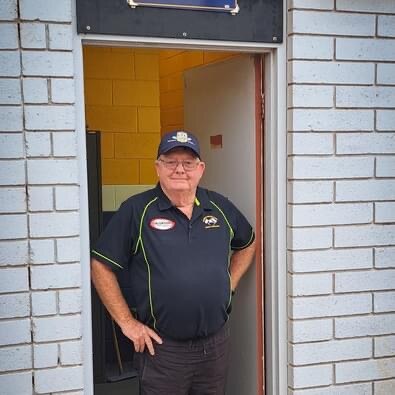 Graeme "Dodger" Davis retires after more than 30 years umpiring local ...