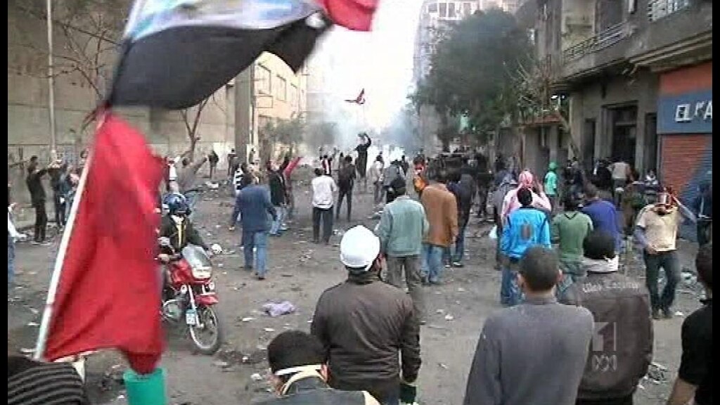 Military rulers apologise for deaths as uneasy calm settles on Egypt ...
