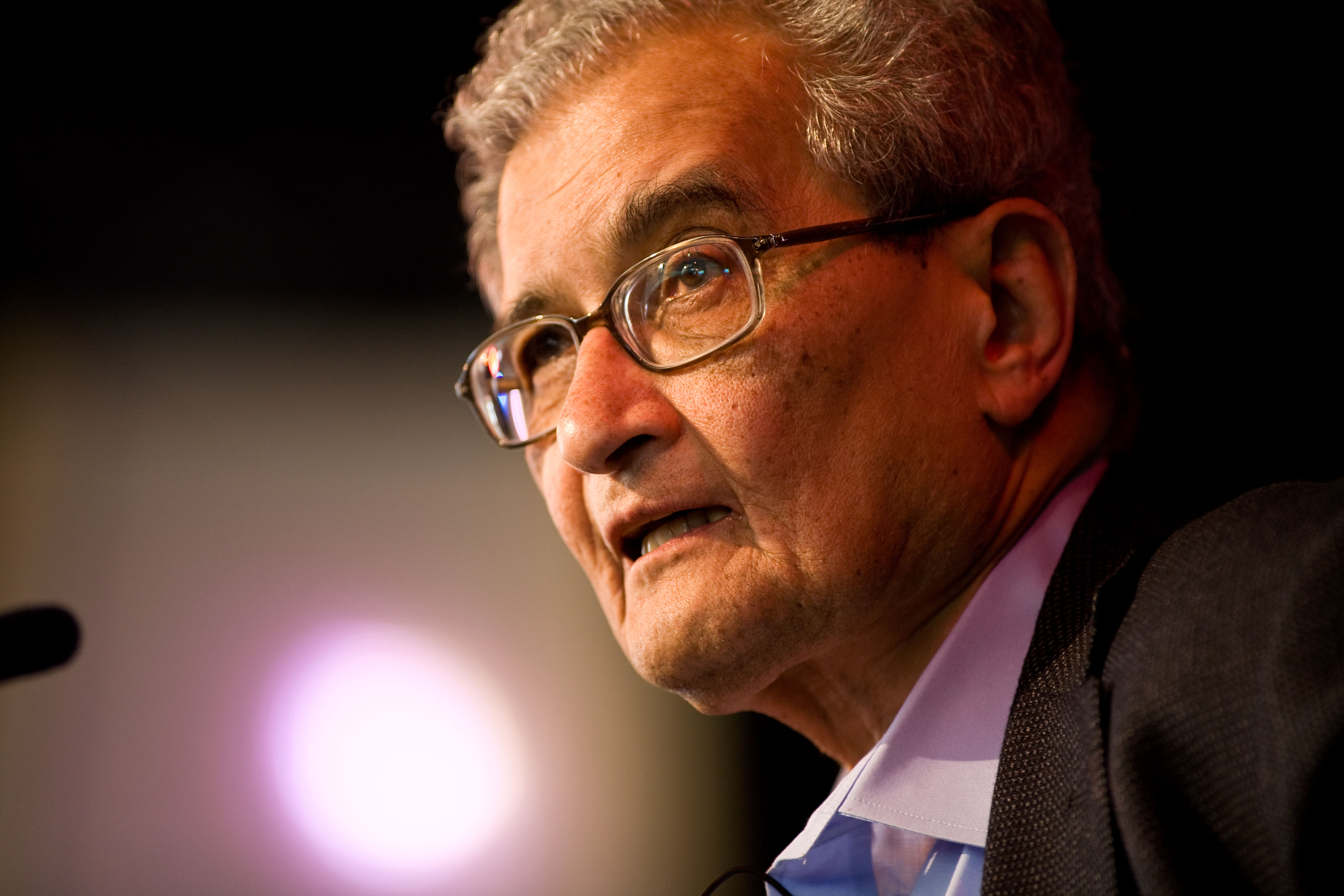 A home in the world with Nobel Prize winning economist Amartya Sen ...