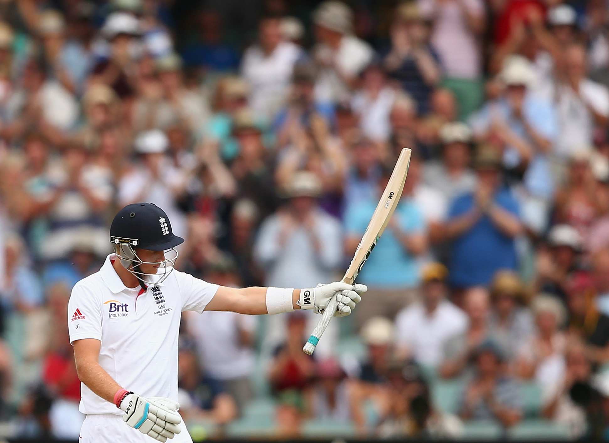 Joe Root helps put England in strong position in fifth cricket Test ...