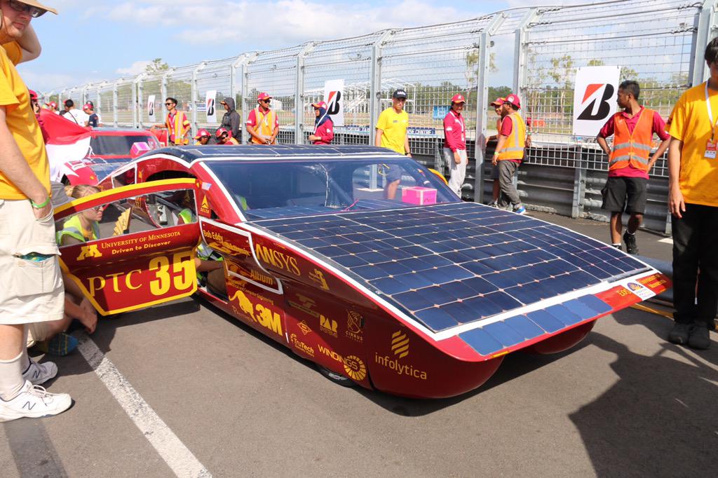 World Solar Challenge race: Cars begin 3,000km journey from Darwin to ...