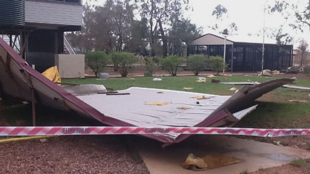 Twin tornadoes strike towns in western Qld - ABC News