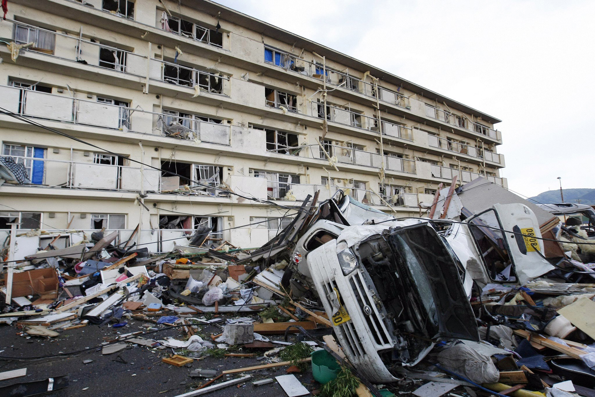 Deadly tornado rips through eastern Japan - ABC News