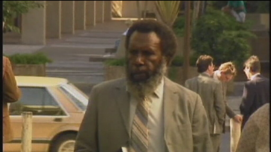 Mabo judgement marks 20th anniversary - ABC News