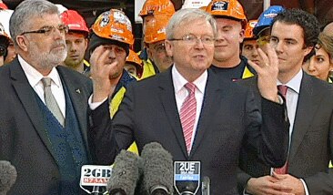 The many hands of PM Kevin Rudd in gif form - ABC News