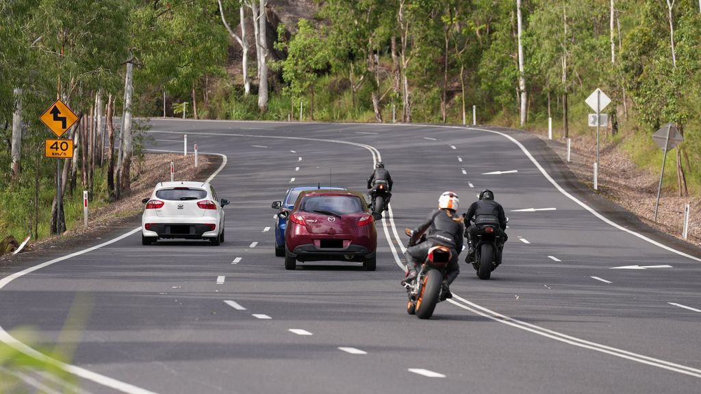 Queensland drivers may be required to take test when they renew licence ...