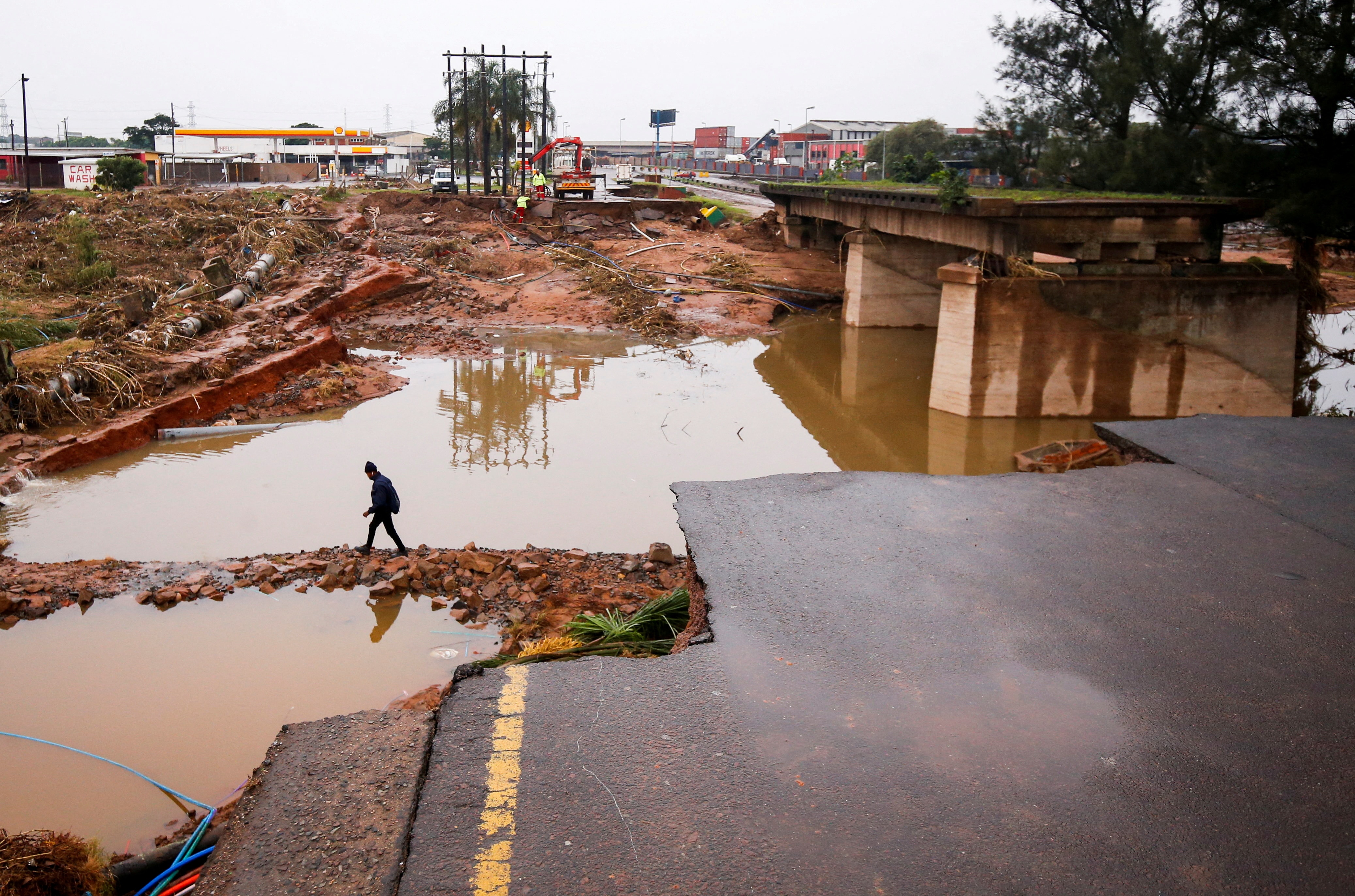 South African military deployed to flood-ravaged province of KwaZulu ...