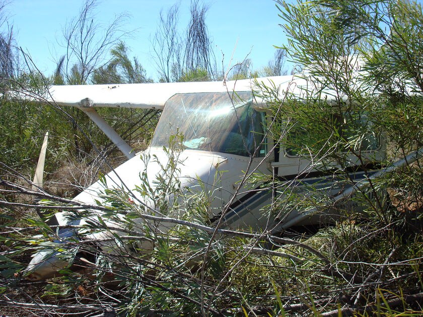 Light plane crashes north of Broome - ABC News