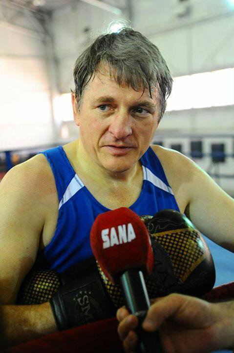 Boxing priest Father Dave Smith to make pro comeback at age 54 for ...