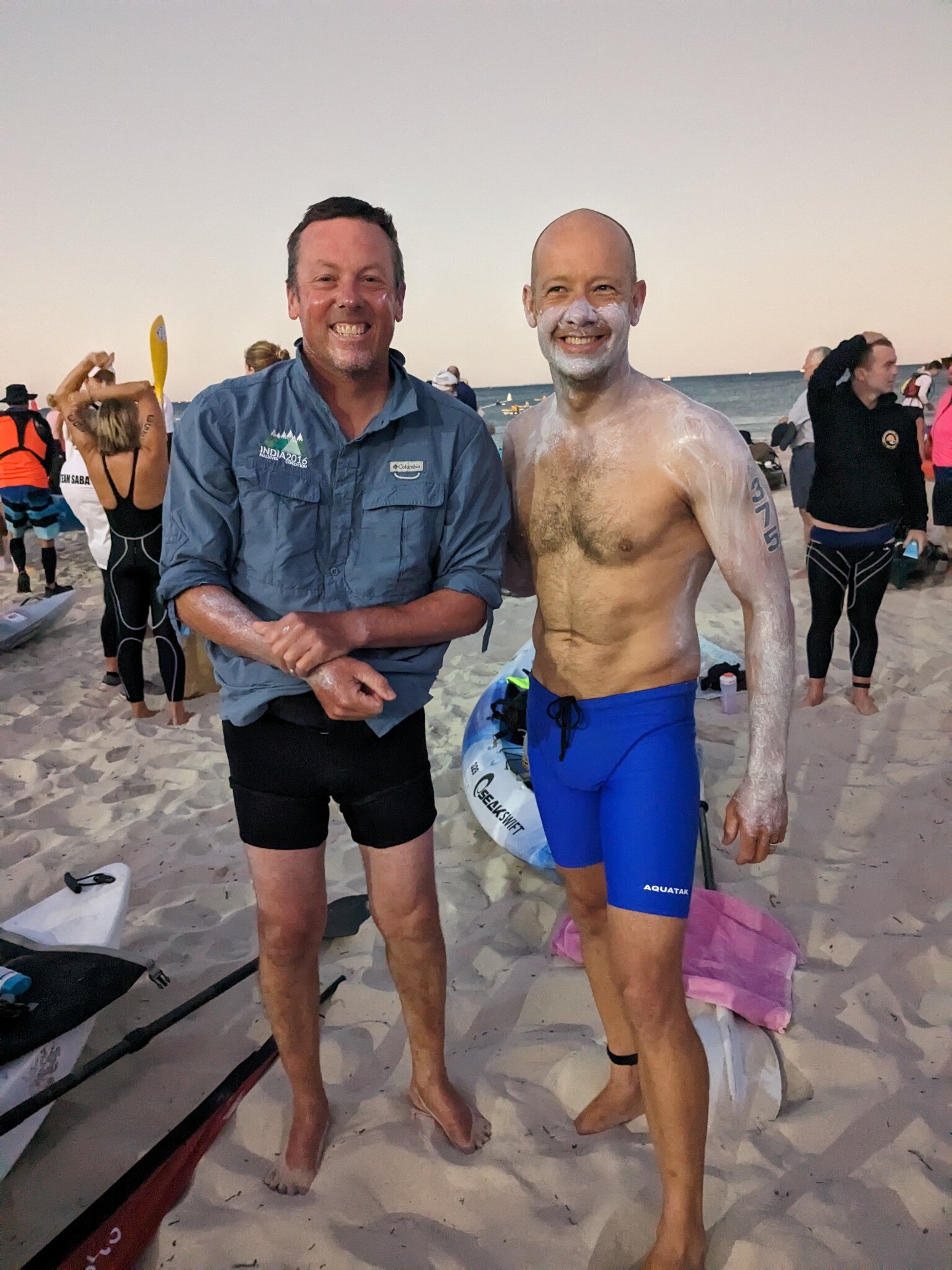 'It's absolute mayhem': Apollo Bay duo conquer epic WA swim - ABC listen