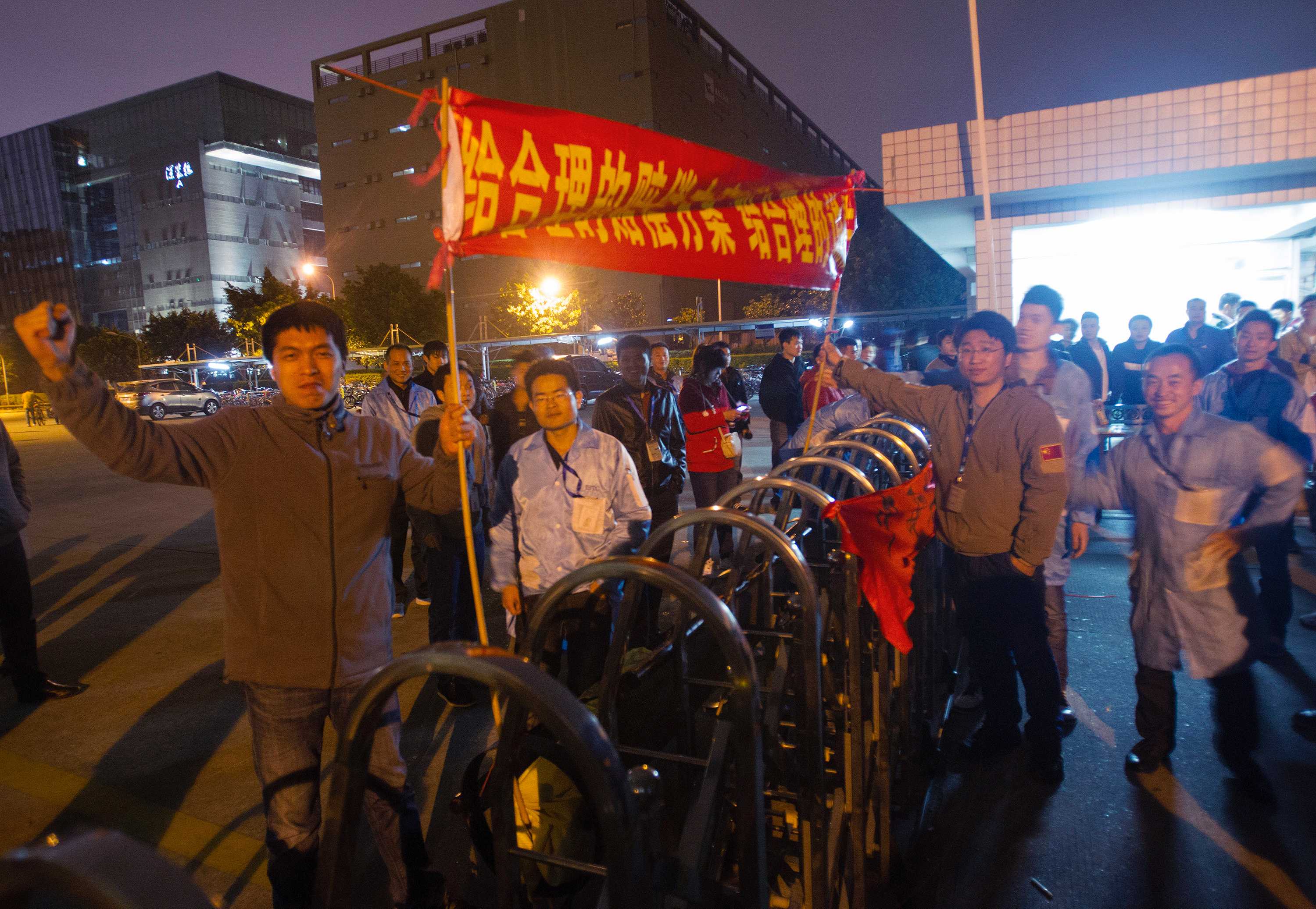 Strikes, protests on the rise in China, labour rights group says - ABC News