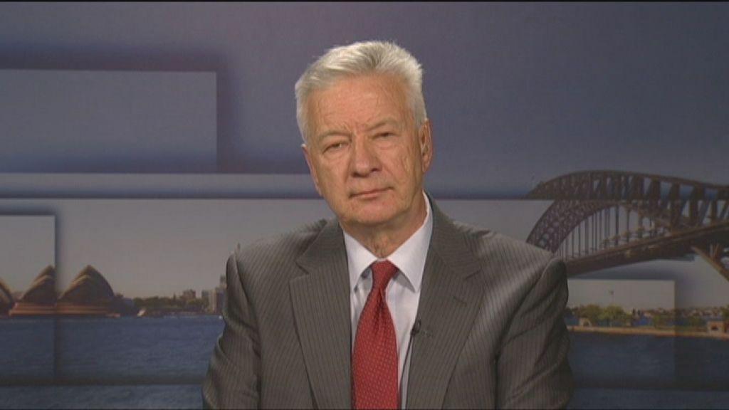 Doug Cameron calls for Roger Corbett to reign from Reserve Bank board ...
