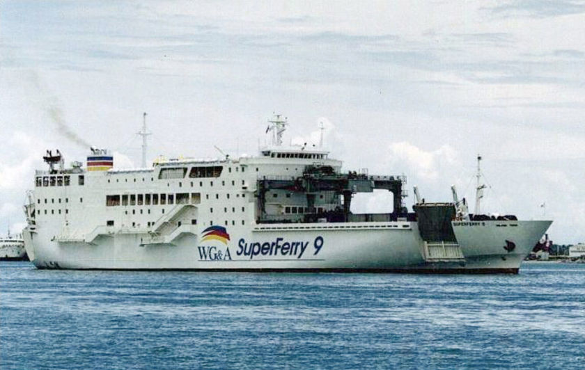 Philippines ferry disaster: 900 saved, 9 dead - ABC News