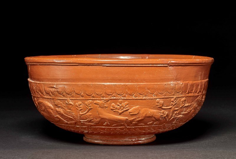 Samian ware bowl found in London - ABC Canberra