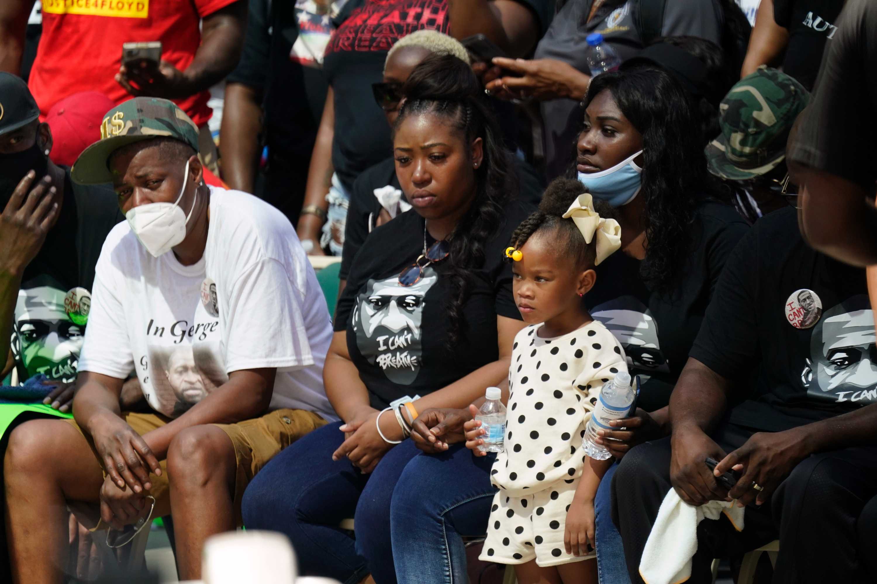 George Floyd's young daughter was told her father 'couldn't breathe ...