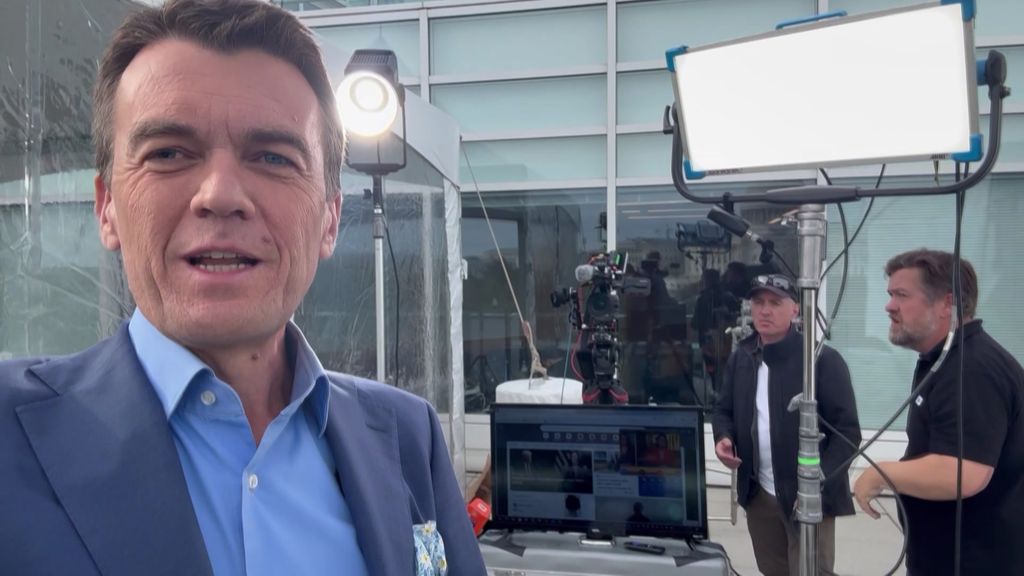 Take a look behind the scenes with Michael Rowland in Washington - ABC News