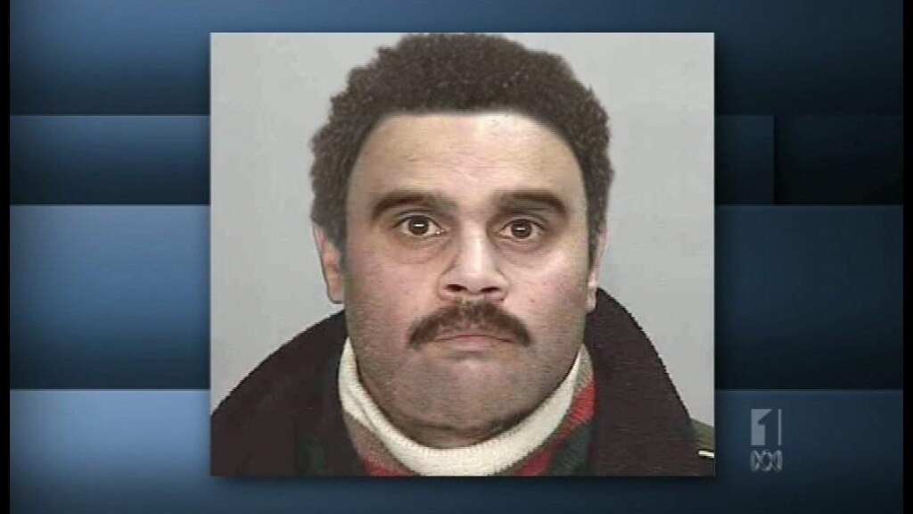 Fugitive Naden gets hands on semi-automatic gun - ABC News