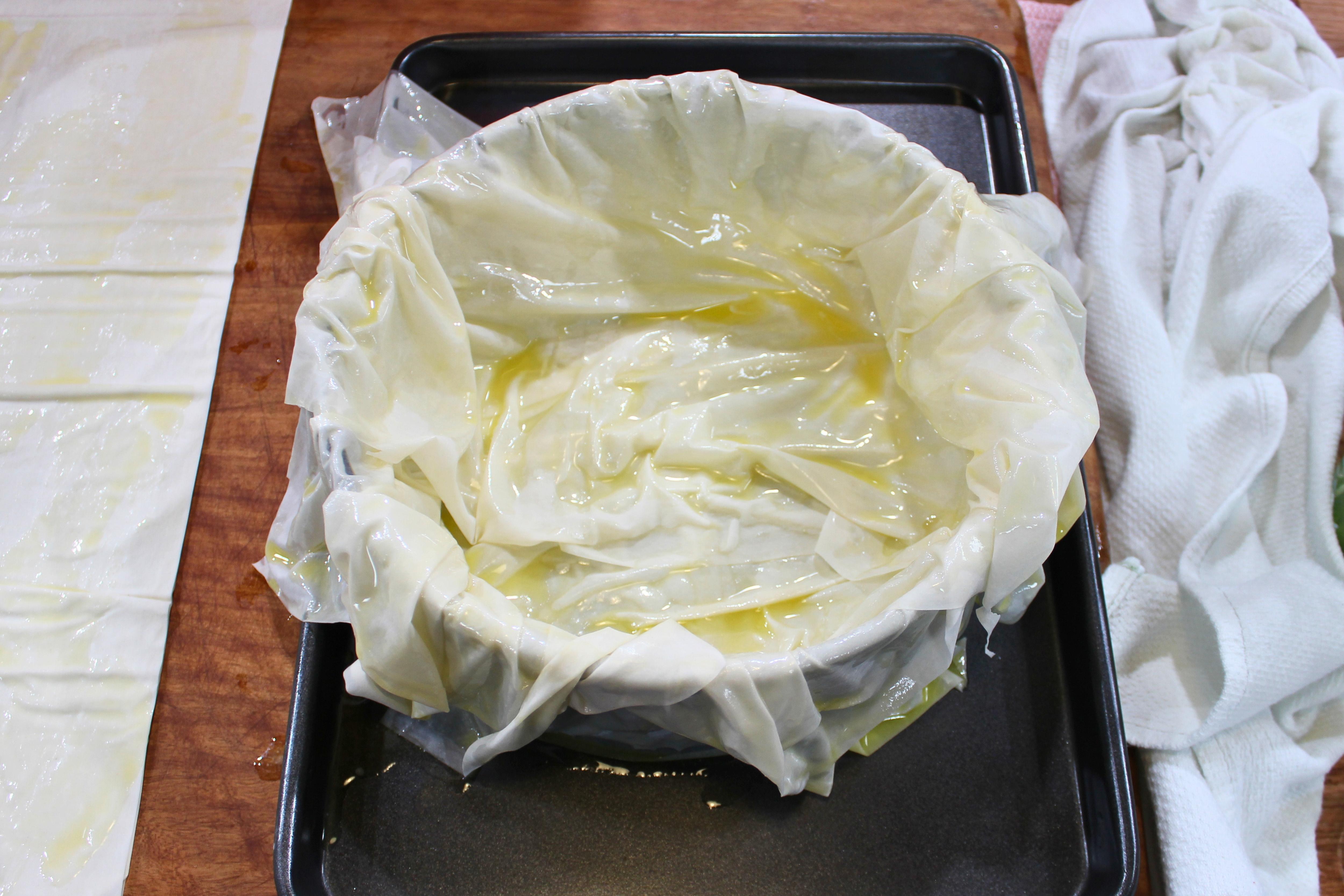 A show-stopping vegetarian pie with crispy filo layers - ABC News