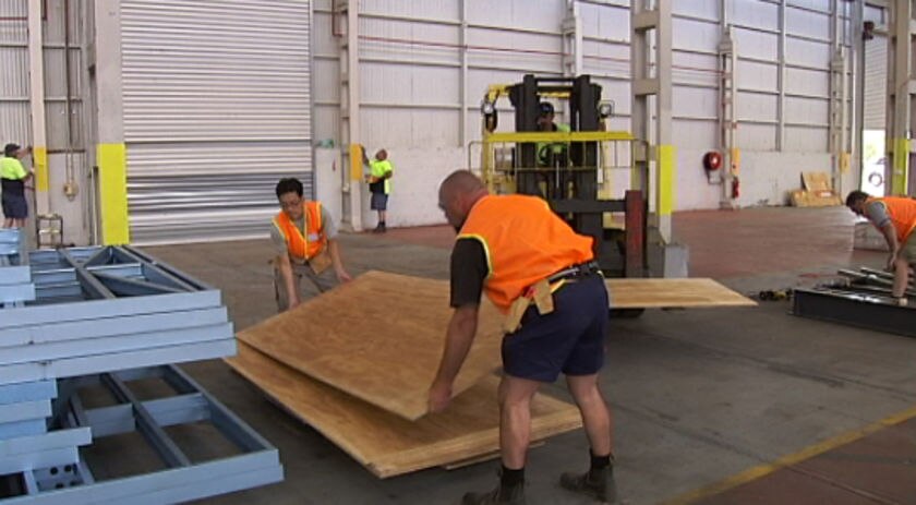Adelaide factory to boost mine site housing - ABC News