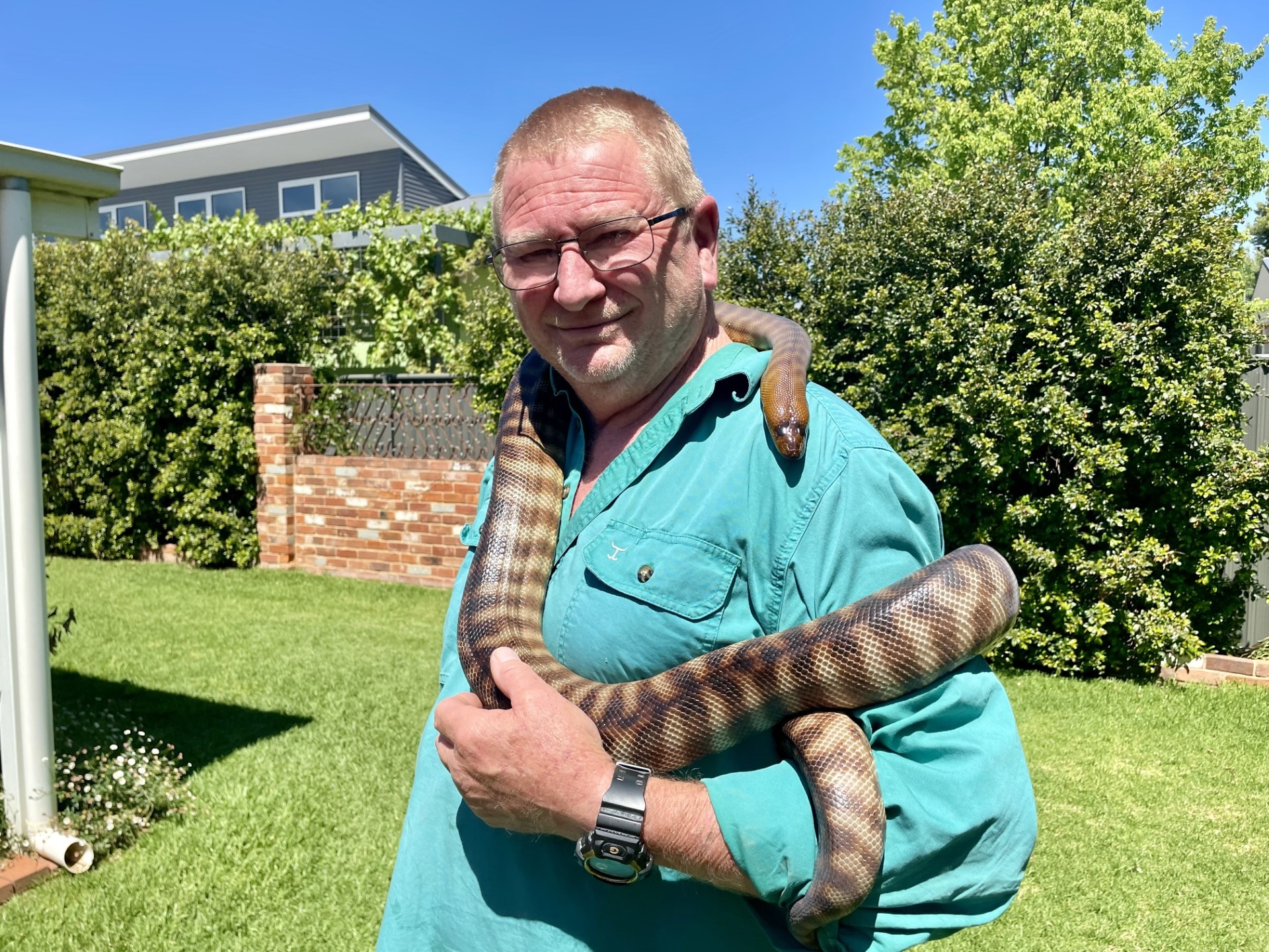 First NT TAFE course in snake catching aims to protect people and ...