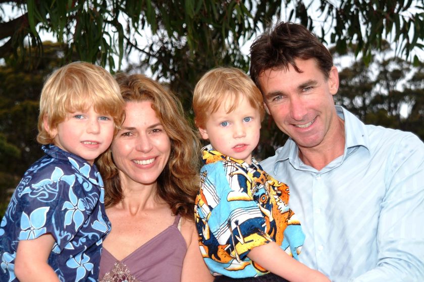 Third tragedy as former Hawk's son dies - ABC News