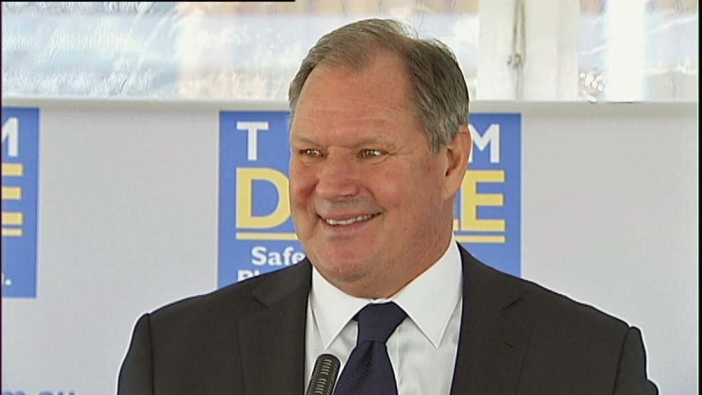 Doyle promises free Docklands ferry - ABC News