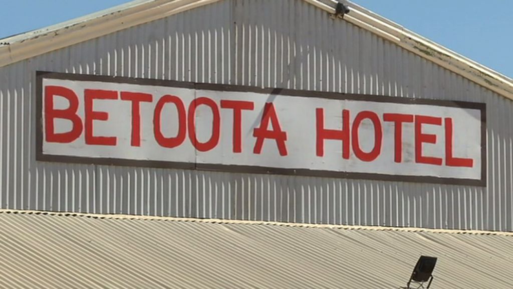 Betoota pub to reopen in town with no people - ABC News