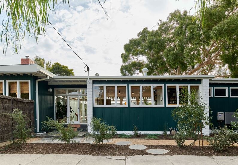How Beaumaris became Melbourne's home to mid-century modernist ...