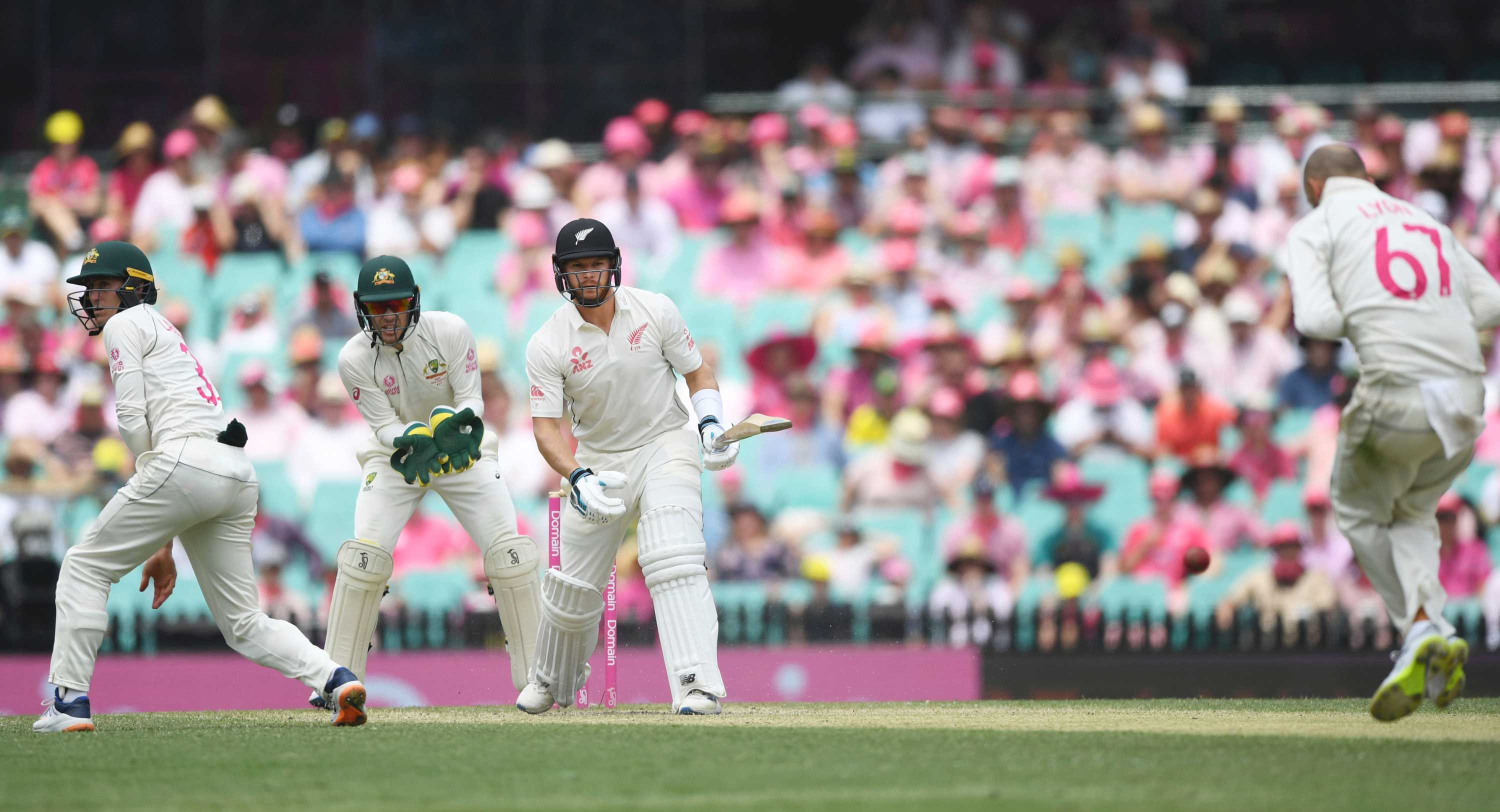 Australia continues its dominance over New Zealand on day three of the ...