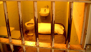 Police station holds prison overflow - ABC News