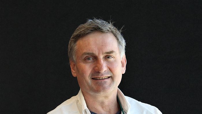 How Richard Glover survived a strange upbringing - ABC listen