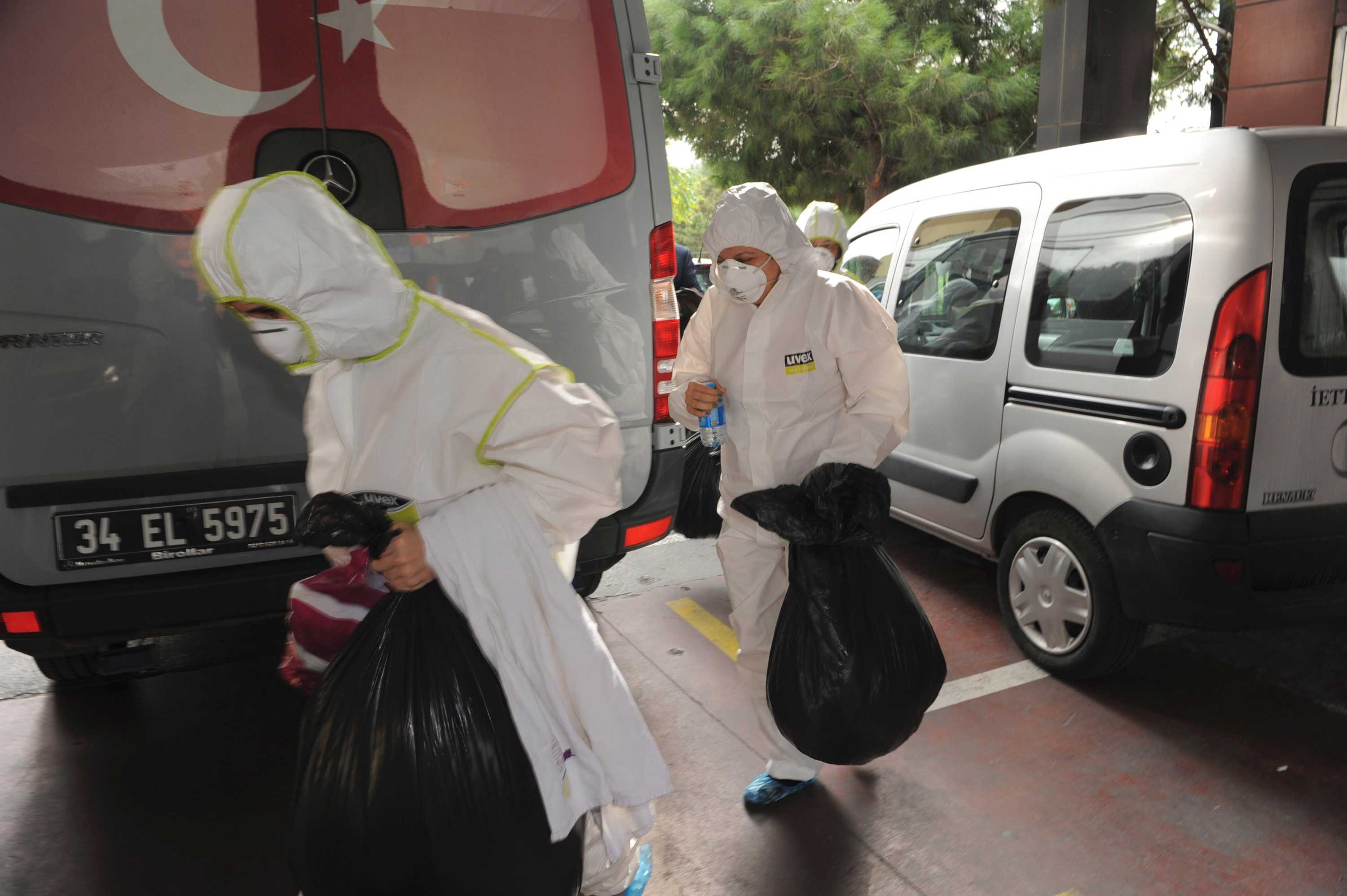 Islamic State: Turkey monitors 24 after powder sent to consulates of ...