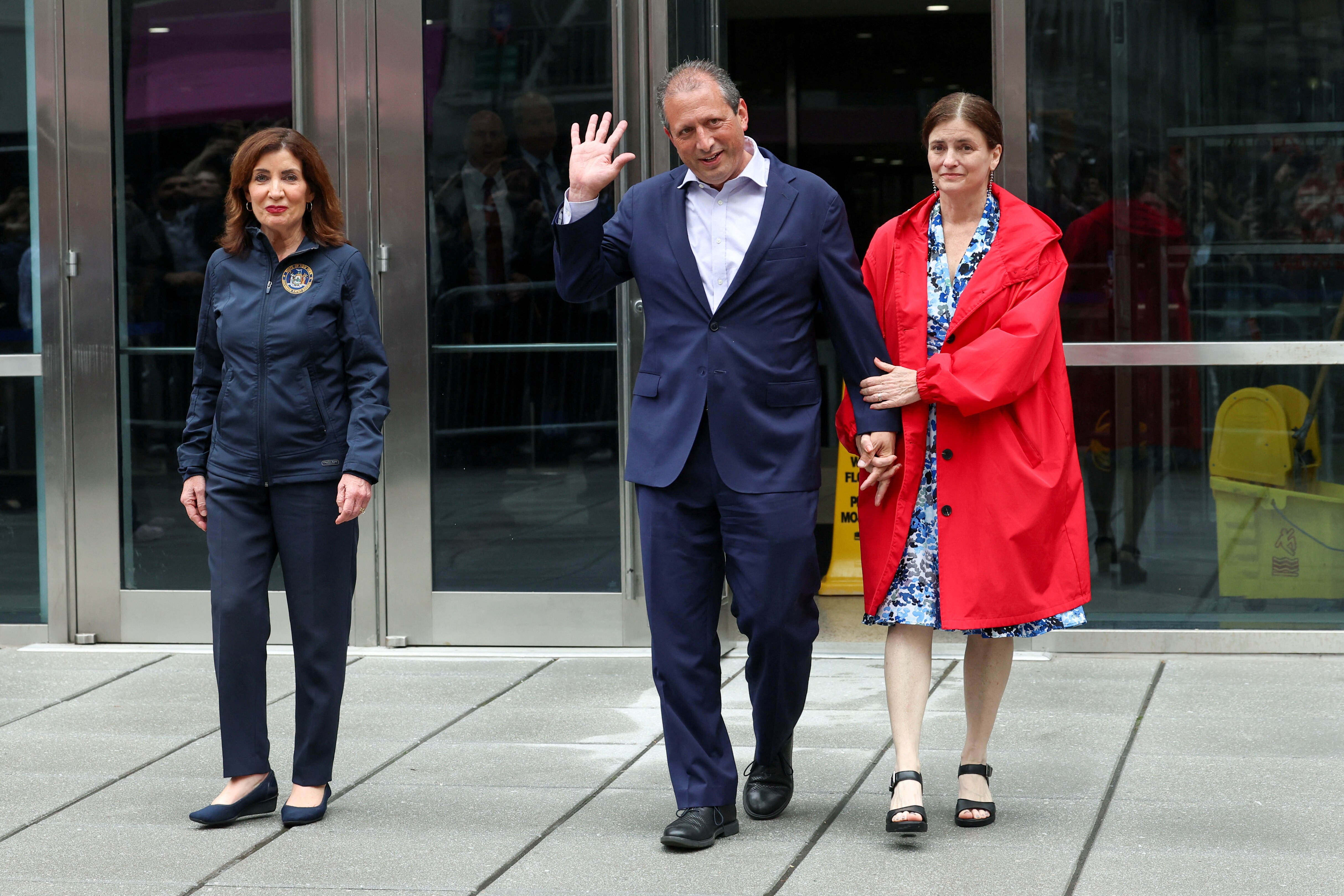 ICE arrests New York comptroller and mayoral candidate Brad Lander ...