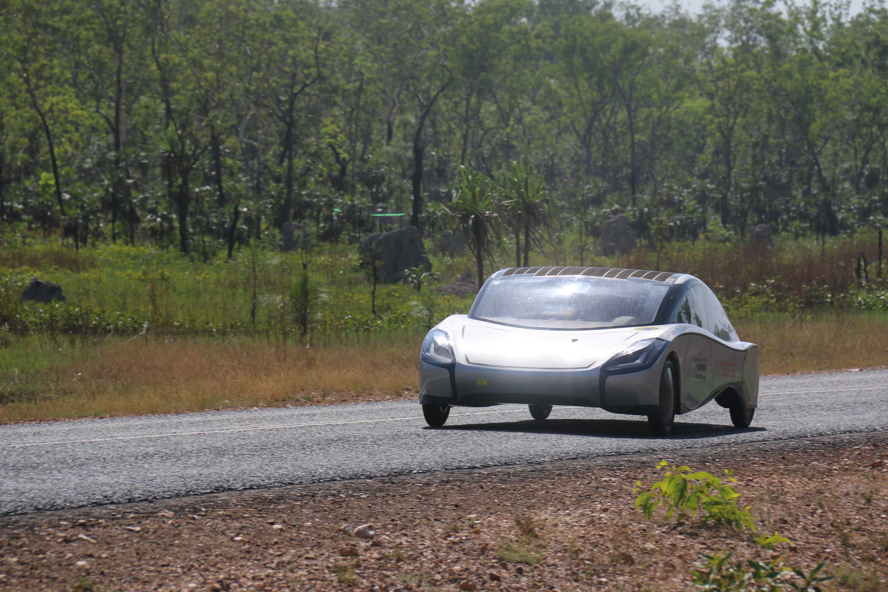 Solar cars tested in tough NT conditions ahead of World Solar Challenge ...