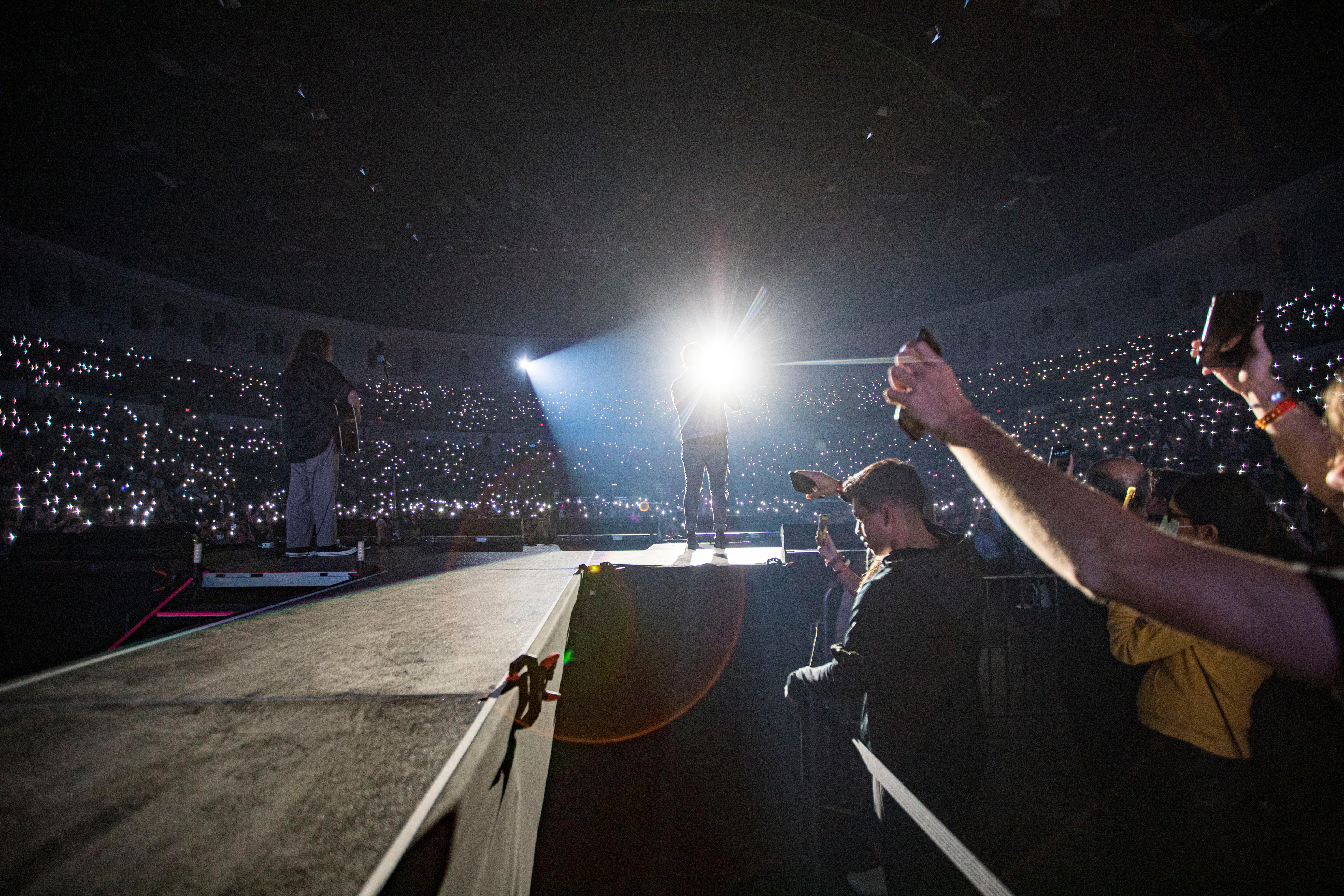 Is the Hillsong empire in turmoil? - ABC listen